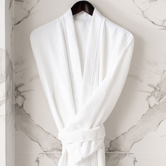W hotel Robe | Other | Diamond Kimon Robe By W Hotel Wfree Hotel ...